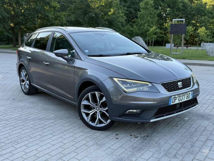 Pelēks SEAT Leon 2015 Tauragė, ar dzinēja tilpumu 1.97 L un nobraukumu 248 tūkst. km par 7000 €, foto 4 vietnē AUTOMOTO.COM.LV