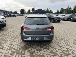 Grey SEAT Leon 2015 in Taurage, with an engine capacity of 1.60 L and mileage of 228 thousand km for 4900 €, photo 9 on AUTOMOTO.COM.LV