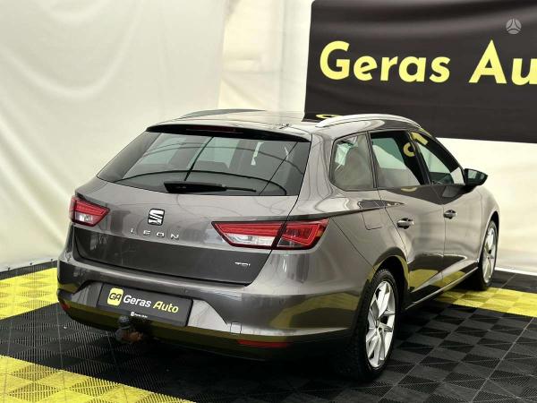 Grey SEAT Leon 2016 in Vilnius, with an engine capacity of 1.60 L and mileage of 241 thousand km for 7590 €, photo 4 on AUTOMOTO.COM.LV