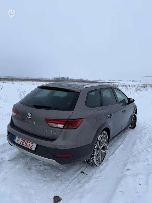 Pelēks SEAT Leon 2016 Kauņa, ar dzinēja tilpumu 1.97 L un nobraukumu 215 tūkst. km par 10555 €, foto 8 vietnē AUTOMOTO.COM.LV