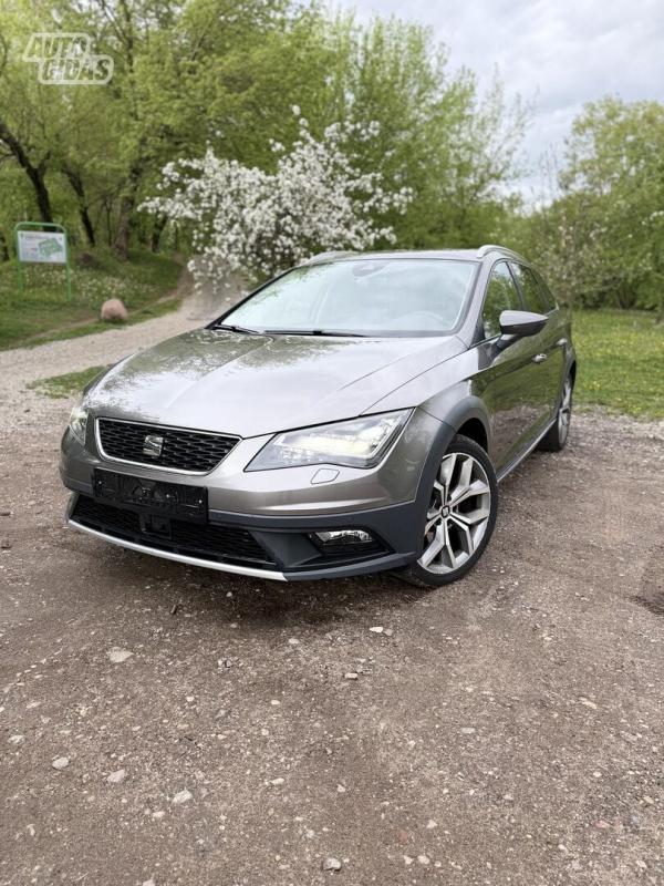 Pelēks SEAT Leon 2016 Kauņa, ar dzinēja tilpumu 2.00 L un nobraukumu 217 tūkst. km par 10800 €, foto 1 vietnē AUTOMOTO.COM.LV