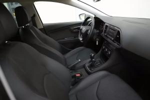 Grey SEAT Leon 2016 in Jelgava, with an engine capacity of 2.00 L and mileage of 159 thousand km for 7300 €, photo 18 on AUTOMOTO.COM.LV