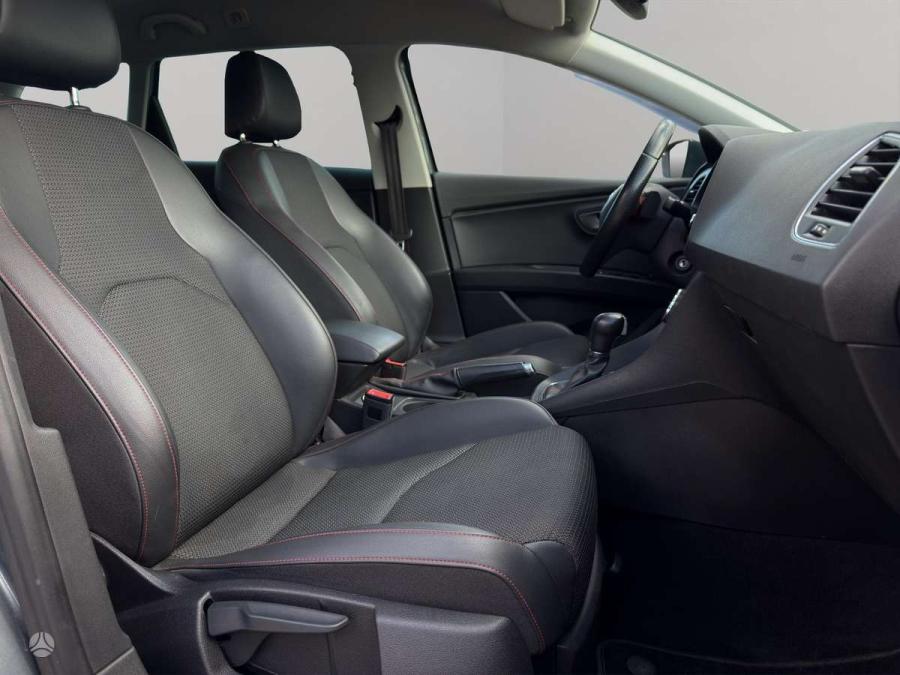 Grey SEAT Leon 2016 in Kaunas, with an engine capacity of 2.00 L and mileage of 204 thousand km for 8499 €, photo 9 on AUTOMOTO.COM.LV