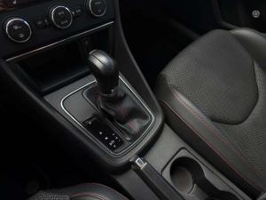 Grey SEAT Leon 2016 in Kaunas, with an engine capacity of 2.00 L and mileage of 204 thousand km for 8499 €, photo 16 on AUTOMOTO.COM.LV