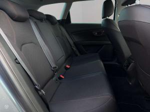 Grey SEAT Leon 2016 in Kaunas, with an engine capacity of 2.00 L and mileage of 204 thousand km for 8499 €, photo 10 on AUTOMOTO.COM.LV