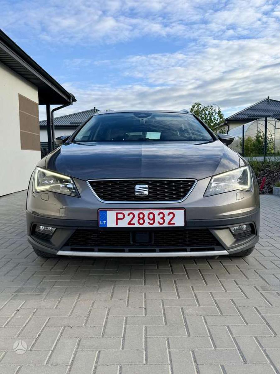 Pelēks SEAT Leon 2016 Kauņa, ar dzinēja tilpumu 1.97 L un nobraukumu 218 tūkst. km par 10250 €, foto 3 vietnē AUTOMOTO.COM.LV