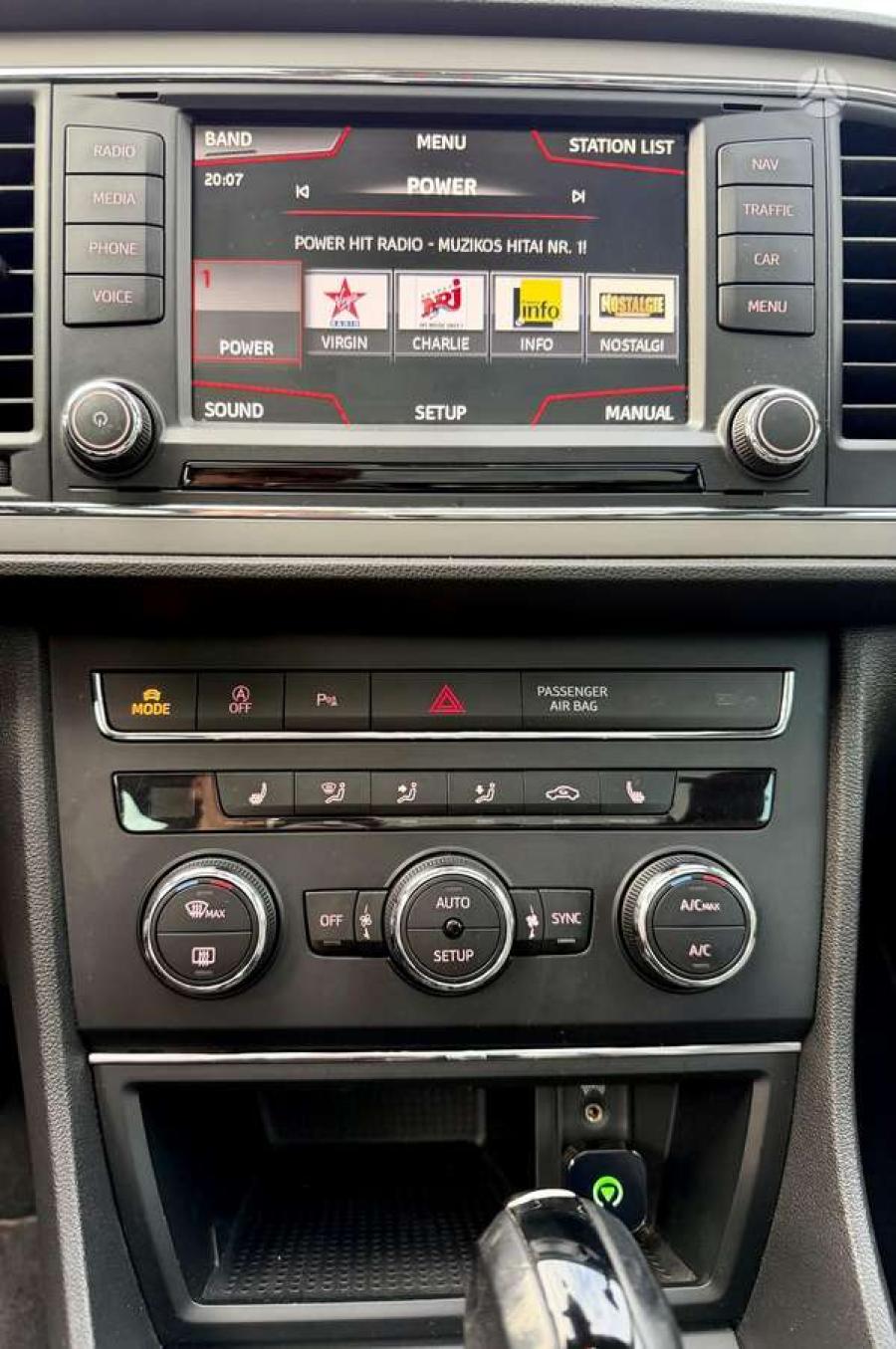 Pelēks SEAT Leon 2016 Kauņa, ar dzinēja tilpumu 1.97 L un nobraukumu 218 tūkst. km par 10250 €, foto 13 vietnē AUTOMOTO.COM.LV