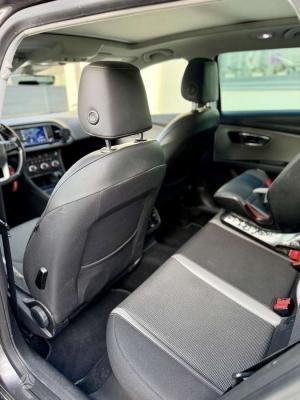 Pelēks SEAT Leon 2016 Kauņa, ar dzinēja tilpumu 1.97 L un nobraukumu 218 tūkst. km par 10250 €, foto 16 vietnē AUTOMOTO.COM.LV