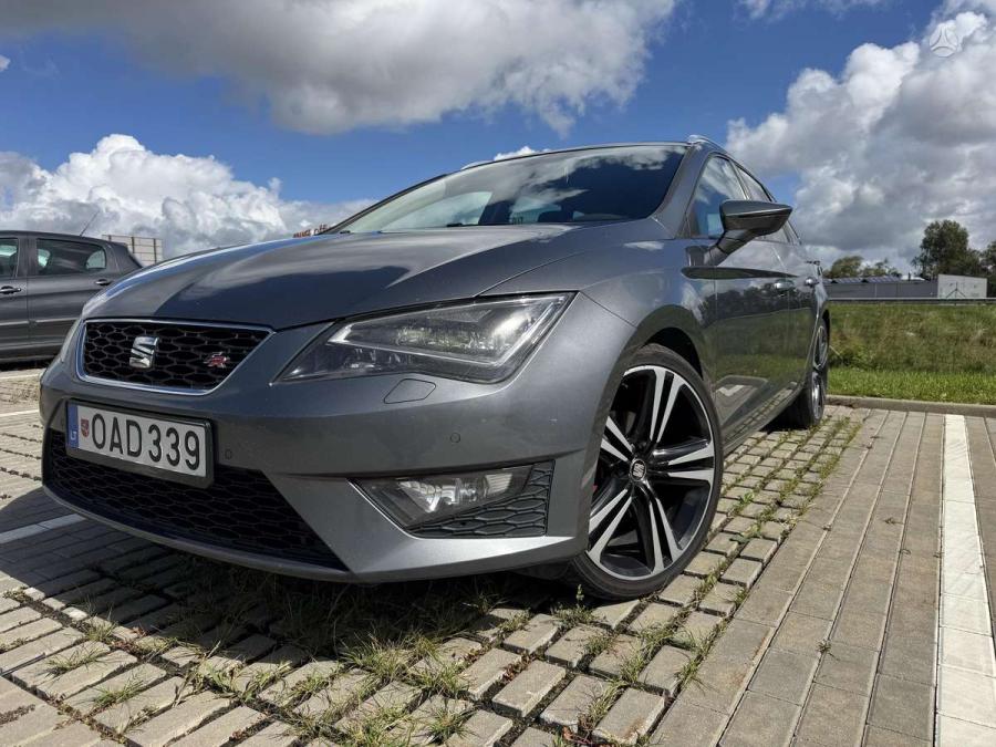 Grey SEAT Leon 2016 in Vilnius, with an engine capacity of 1.97 L and mileage of 295 thousand km for 8500 €, photo 6 on AUTOMOTO.COM.LV