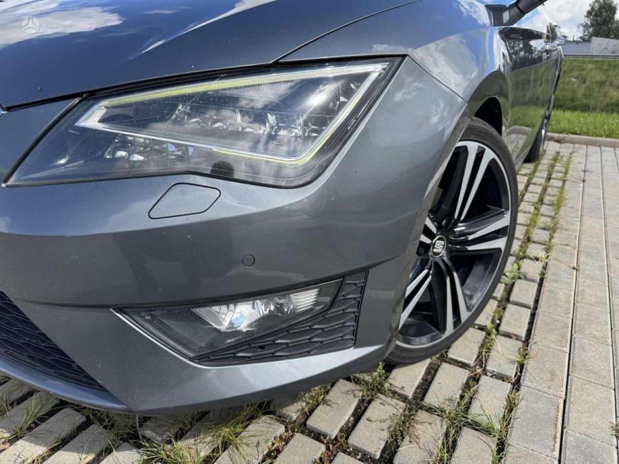 Grey SEAT Leon 2016 in Vilnius, with an engine capacity of 1.97 L and mileage of 295 thousand km for 8500 €, photo 7 on AUTOMOTO.COM.LV