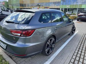 Grey SEAT Leon 2016 in Vilnius, with an engine capacity of 1.97 L and mileage of 295 thousand km for 8500 €, photo 12 on AUTOMOTO.COM.LV