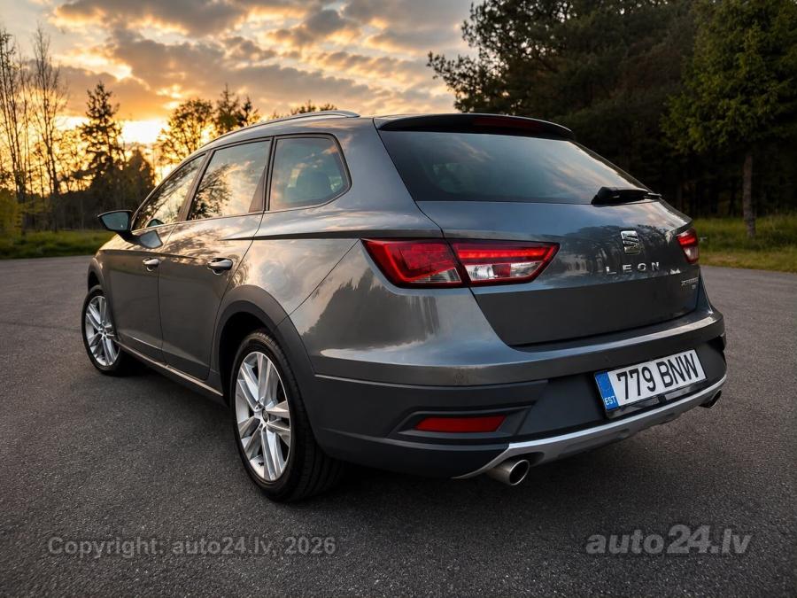 Grey SEAT Leon 2016 in Tallinn, with an engine capacity of 1.80 L and mileage of 133 thousand km for 12490 €, photo 6 on AUTOMOTO.COM.LV
