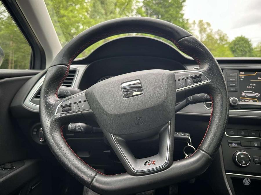 Grey SEAT Leon 2016 in Kaunas, with an engine capacity of 1.97 L and mileage of 227 thousand km for 8990 €, photo 13 on AUTOMOTO.COM.LV