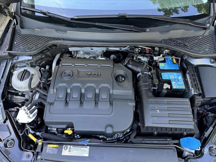Grey SEAT Leon 2016 in Kaunas, with an engine capacity of 1.97 L and mileage of 227 thousand km for 8990 €, photo 28 on AUTOMOTO.COM.LV