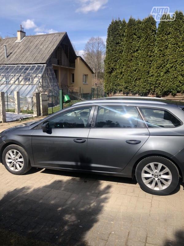 Grey SEAT Leon 2017 in Kaunas, with an engine capacity of 1.60 L and mileage of 242 thousand km for 9000 €, photo 3 on AUTOMOTO.COM.LV