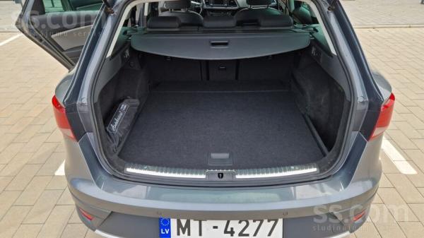 Pelēks SEAT Leon 2017 Jelgava, ar dzinēja tilpumu 2.00 L un nobraukumu 245 tūkst. km par 9400 €, foto 8 vietnē AUTOMOTO.COM.LV