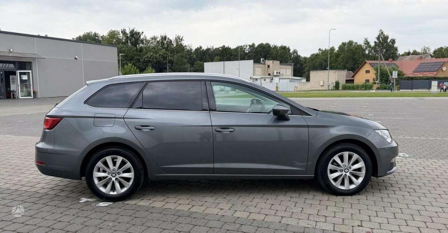 Grey SEAT Leon 2017 in Raseiniai, with an engine capacity of 1.60 L and mileage of 247 thousand km for 6900 €, photo 9 on AUTOMOTO.COM.LV