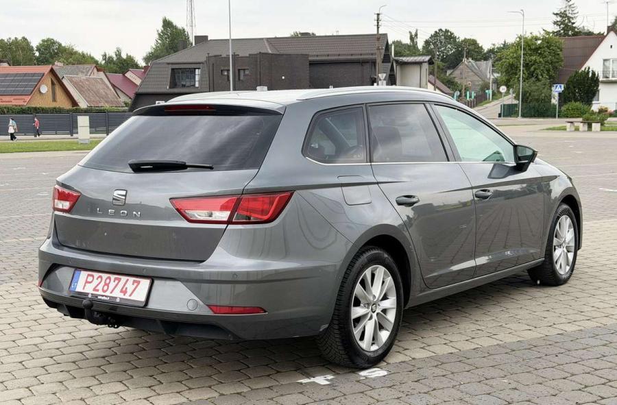 Grey SEAT Leon 2017 in Raseiniai, with an engine capacity of 1.60 L and mileage of 247 thousand km for 6900 €, photo 10 on AUTOMOTO.COM.LV