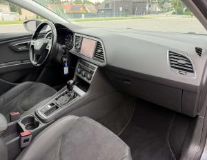 Grey SEAT Leon 2017 in Raseiniai, with an engine capacity of 1.60 L and mileage of 247 thousand km for 6900 €, photo 19 on AUTOMOTO.COM.LV