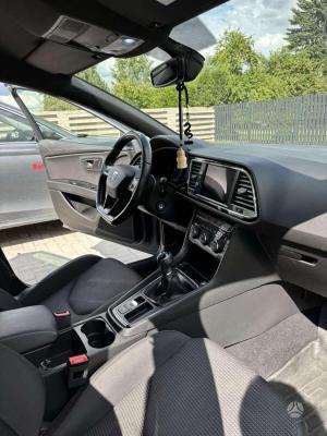Pelēks SEAT Leon 2017 Panevēža, ar dzinēja tilpumu 1.40 L un nobraukumu 244 tūkst. km par 9700 €, foto 15 vietnē AUTOMOTO.COM.LV