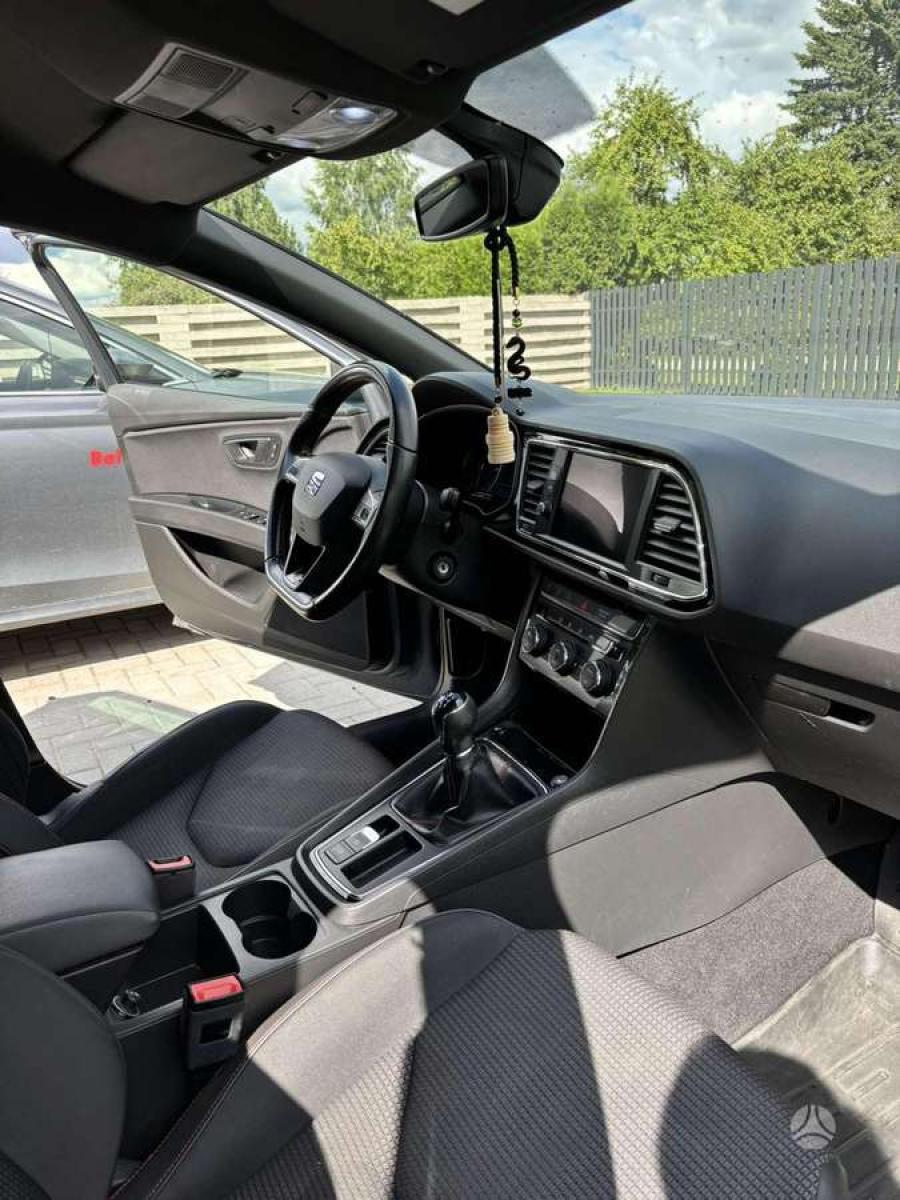 Pelēks SEAT Leon 2017 Panevēža, ar dzinēja tilpumu 1.40 L un nobraukumu 244 tūkst. km par 9700 €, foto 15 vietnē AUTOMOTO.COM.LV