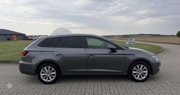 Grey SEAT Leon 2017 in Raseiniai, with an engine capacity of 1.60 L and mileage of 272 thousand km for 6350 €, photo 2 on AUTOMOTO.COM.LV