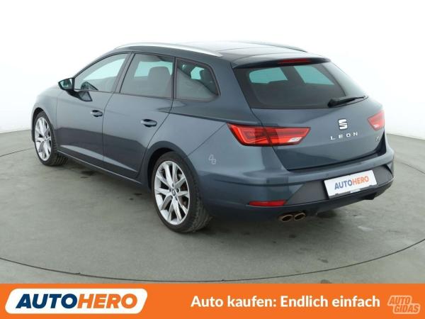 Grey SEAT Leon 2018 in Kaunas, with an engine capacity of 2.00 L and mileage of 58 thousand km for 22791 €, photo 4 on AUTOMOTO.COM.LV