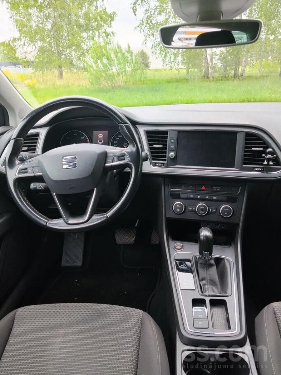 Grey SEAT Leon 2018 in Riga, with an engine capacity of 1.60 L and mileage of 251 thousand km for 6750 €, photo 7 on AUTOMOTO.COM.LV