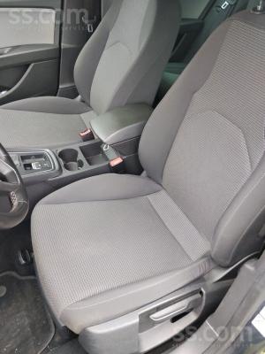 Grey SEAT Leon 2018 in Riga, with an engine capacity of 1.60 L and mileage of 251 thousand km for 6750 €, photo 8 on AUTOMOTO.COM.LV