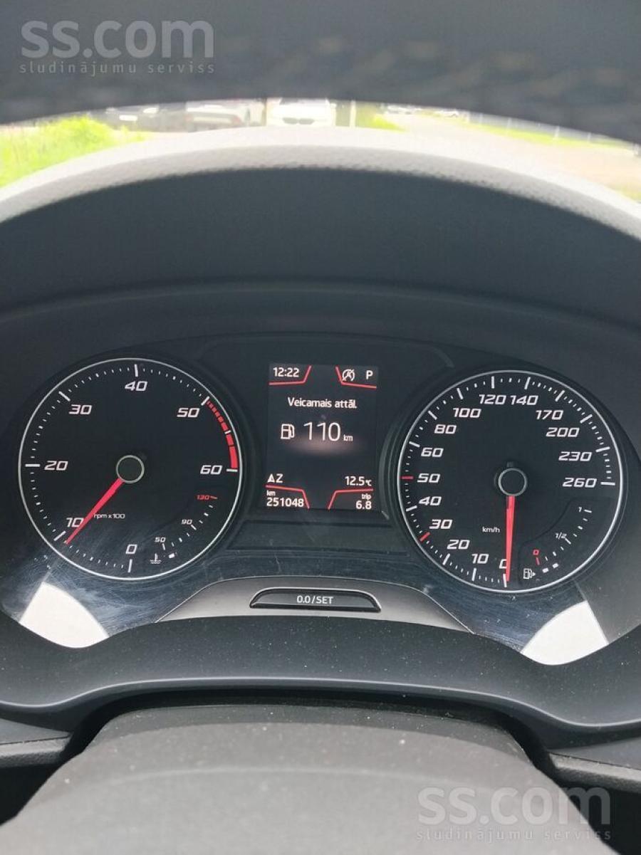 Grey SEAT Leon 2018 in Riga, with an engine capacity of 1.60 L and mileage of 251 thousand km for 6750 €, photo 10 on AUTOMOTO.COM.LV