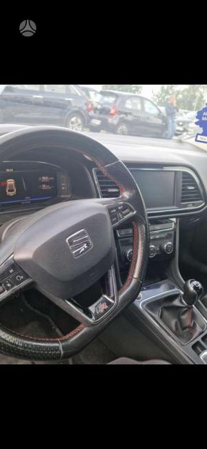 Grey SEAT Leon 2018 in Taurage, with an engine capacity of 1.97 L and mileage of 300 thousand km for 6000 €, photo 9 on AUTOMOTO.COM.LV