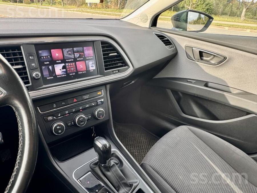 Grey SEAT Leon 2019 in Kraslava, with an engine capacity of 1.60 L and mileage of 215 thousand km for 9900 €, photo 5 on AUTOMOTO.COM.LV