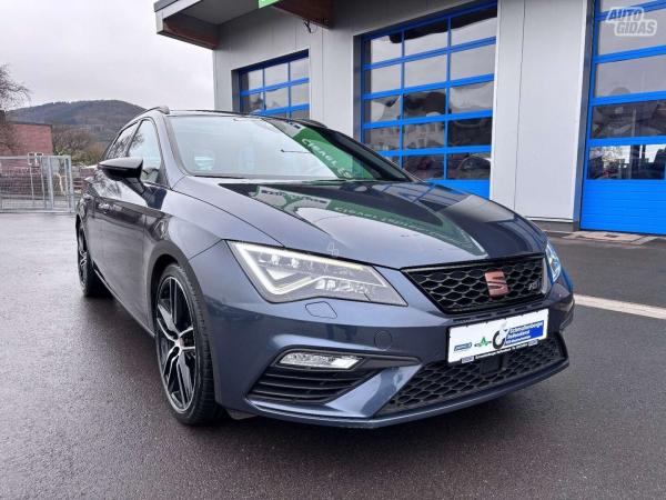 Grey SEAT Leon 2019 in Kaunas, with an engine capacity of 2.00 L and mileage of 78 thousand km for 25439 €, photo 2 on AUTOMOTO.COM.LV