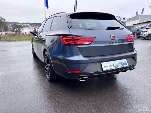 Grey SEAT Leon 2019 in Kaunas, with an engine capacity of 2.00 L and mileage of 78 thousand km for 25439 €, photo 7 on AUTOMOTO.COM.LV