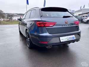 Grey SEAT Leon 2019 in Kaunas, with an engine capacity of 2.00 L and mileage of 78 thousand km for 25439 €, photo 7 on AUTOMOTO.COM.LV