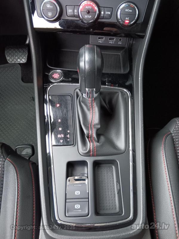 Pelēks SEAT Leon 2019 Tallina, ar dzinēja tilpumu 1.50 L un nobraukumu 125 tūkst. km par 12990 €, foto 11 vietnē AUTOMOTO.COM.LV