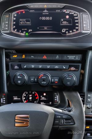 Pelēks SEAT Leon 2019 Tallina, ar dzinēja tilpumu 2.00 L un nobraukumu 88 tūkst. km par 24500 €, foto 16 vietnē AUTOMOTO.COM.LV