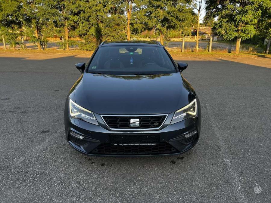 Grey SEAT Leon 2019 in Utena, with an engine capacity of 1.97 L and mileage of 289 thousand km for 8650 €, photo 11 on AUTOMOTO.COM.LV
