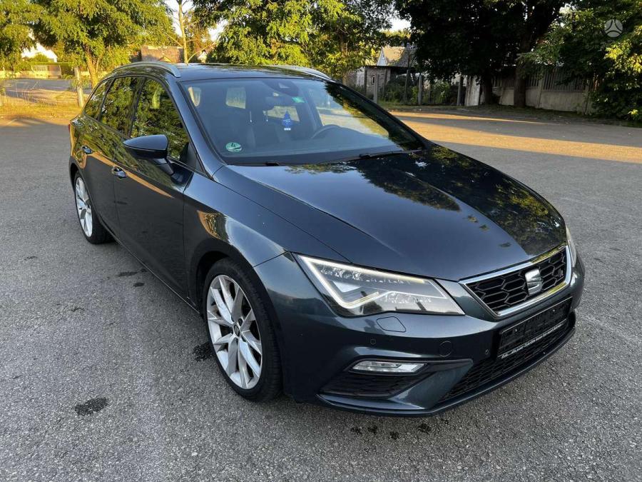 Grey SEAT Leon 2019 in Utena, with an engine capacity of 1.97 L and mileage of 289 thousand km for 8650 €, photo 12 on AUTOMOTO.COM.LV