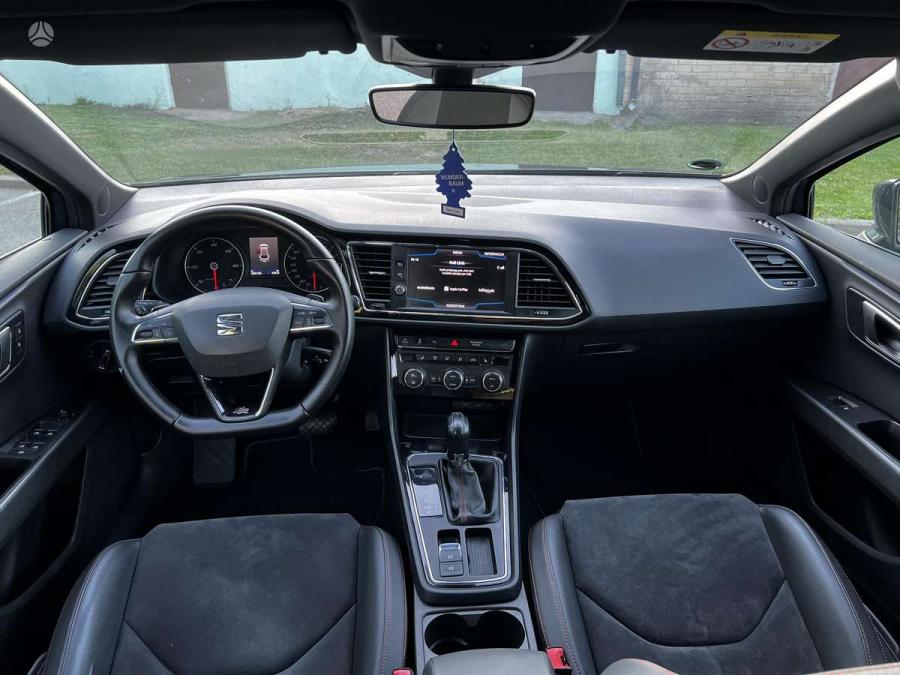 Grey SEAT Leon 2019 in Utena, with an engine capacity of 1.97 L and mileage of 289 thousand km for 8650 €, photo 24 on AUTOMOTO.COM.LV