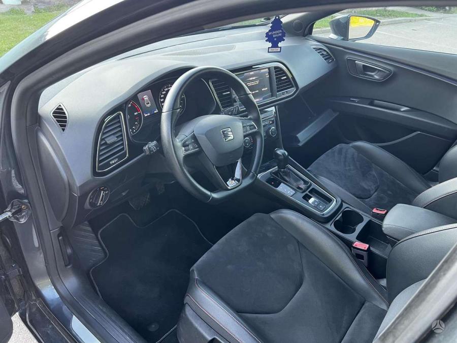 Grey SEAT Leon 2019 in Utena, with an engine capacity of 1.97 L and mileage of 289 thousand km for 8650 €, photo 37 on AUTOMOTO.COM.LV