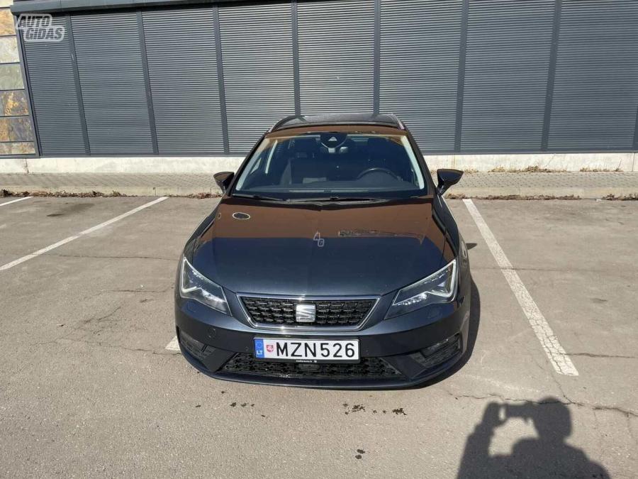 Pelēks SEAT Leon 2019 Kauņa, ar dzinēja tilpumu 1.60 L un nobraukumu 147 tūkst. km par 10900 €, foto 1 vietnē AUTOMOTO.COM.LV