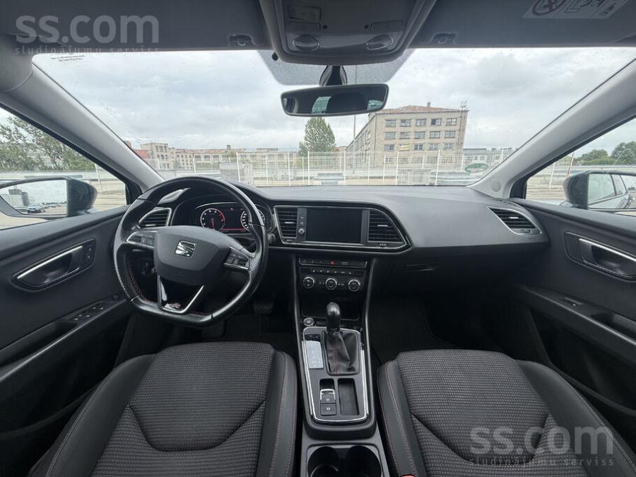 Pelēks SEAT Leon 2019 Rīga, ar dzinēja tilpumu 1.50 L un nobraukumu 97 tūkst. km par 12000 €, foto 5 vietnē AUTOMOTO.COM.LV