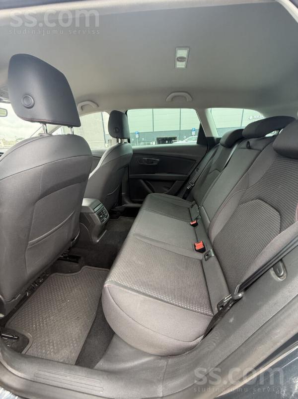 Grey SEAT Leon 2019 in Riga, with an engine capacity of 1.50 L and mileage of 97 thousand km for 12000 €, photo 5 on AUTOMOTO.COM.LV