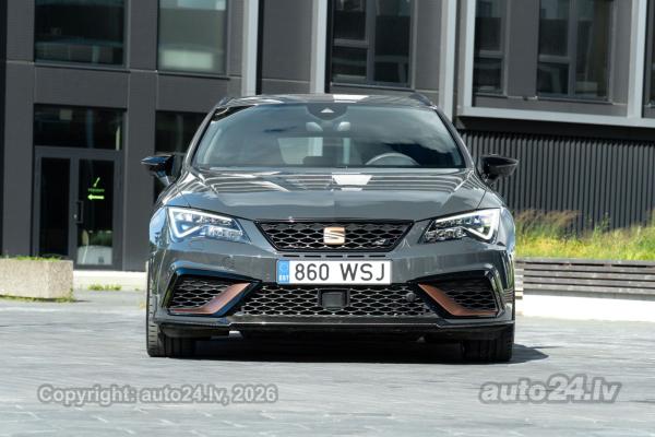 Pelēks SEAT Leon 2019 Tallina, ar dzinēja tilpumu 2.00 L un nobraukumu 88 tūkst. km par 23700 €, foto 1 vietnē AUTOMOTO.COM.LV