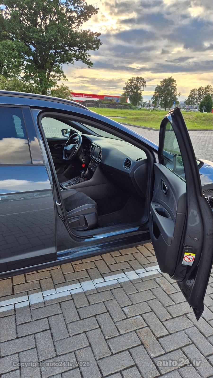 Pelēks SEAT Leon 2019 Rīga, ar dzinēja tilpumu 2.00 L un nobraukumu 98 tūkst. km par 17250 €, foto 10 vietnē AUTOMOTO.COM.LV