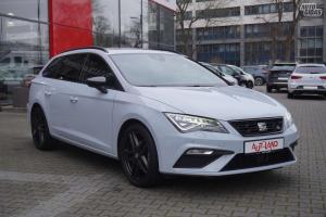 Grey SEAT Leon 2020 in Kaunas, with an engine capacity of 1.50 L and mileage of 49 thousand km for 23379 €, photo 4 on AUTOMOTO.COM.LV