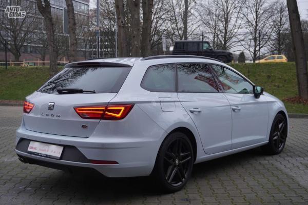 Pelēks SEAT Leon 2020 Kauņa, ar dzinēja tilpumu 1.50 L un nobraukumu 49 tūkst. km par 23379 €, foto 6 vietnē AUTOMOTO.COM.LV
