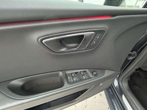 Pelēks SEAT Leon 2020 Kauņa, ar dzinēja tilpumu 1.97 L un nobraukumu 202 tūkst. km par 13400 €, foto 26 vietnē AUTOMOTO.COM.LV