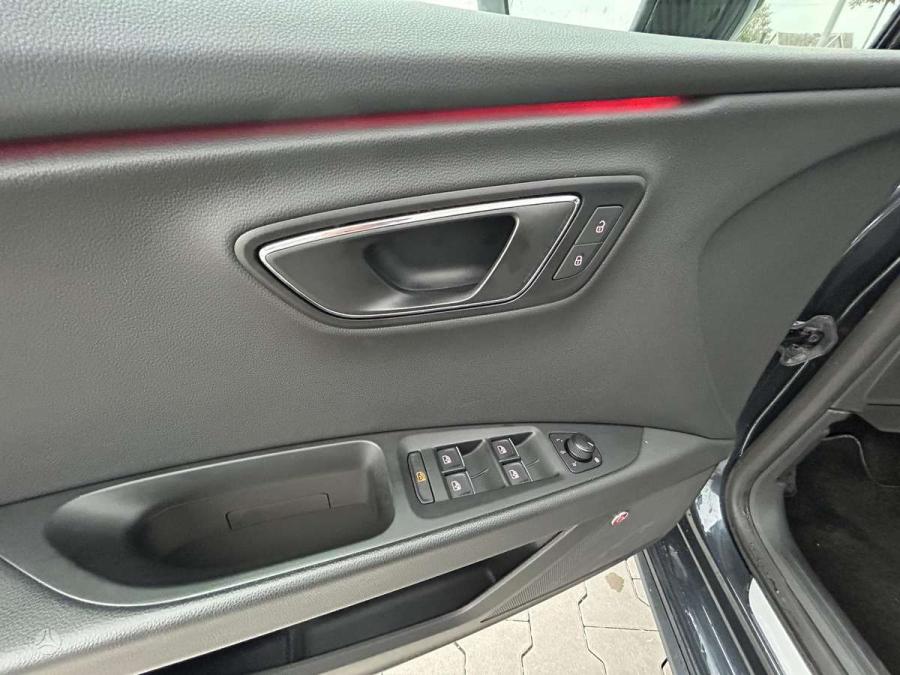 Pelēks SEAT Leon 2020 Kauņa, ar dzinēja tilpumu 1.97 L un nobraukumu 202 tūkst. km par 13400 €, foto 26 vietnē AUTOMOTO.COM.LV